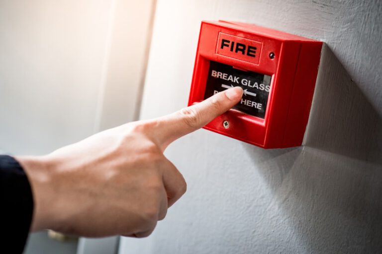 Wie funktionieren unterschiedliche Feuermelder? - Heinrich ...
